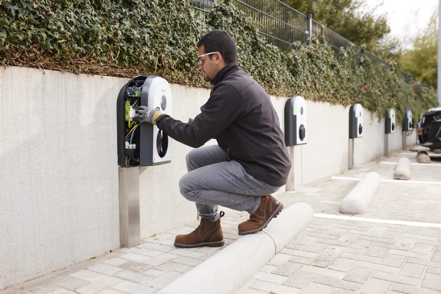 EV Charger Load Management Solutions - EV Charging Systems